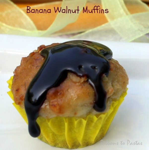 Eggless Banana Walnut Muffin - Ribbons to Pastas